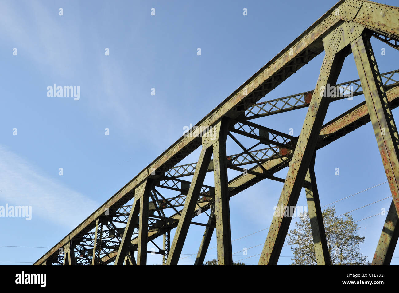 Tube railway bridge hi-res stock photography and images - Alamy