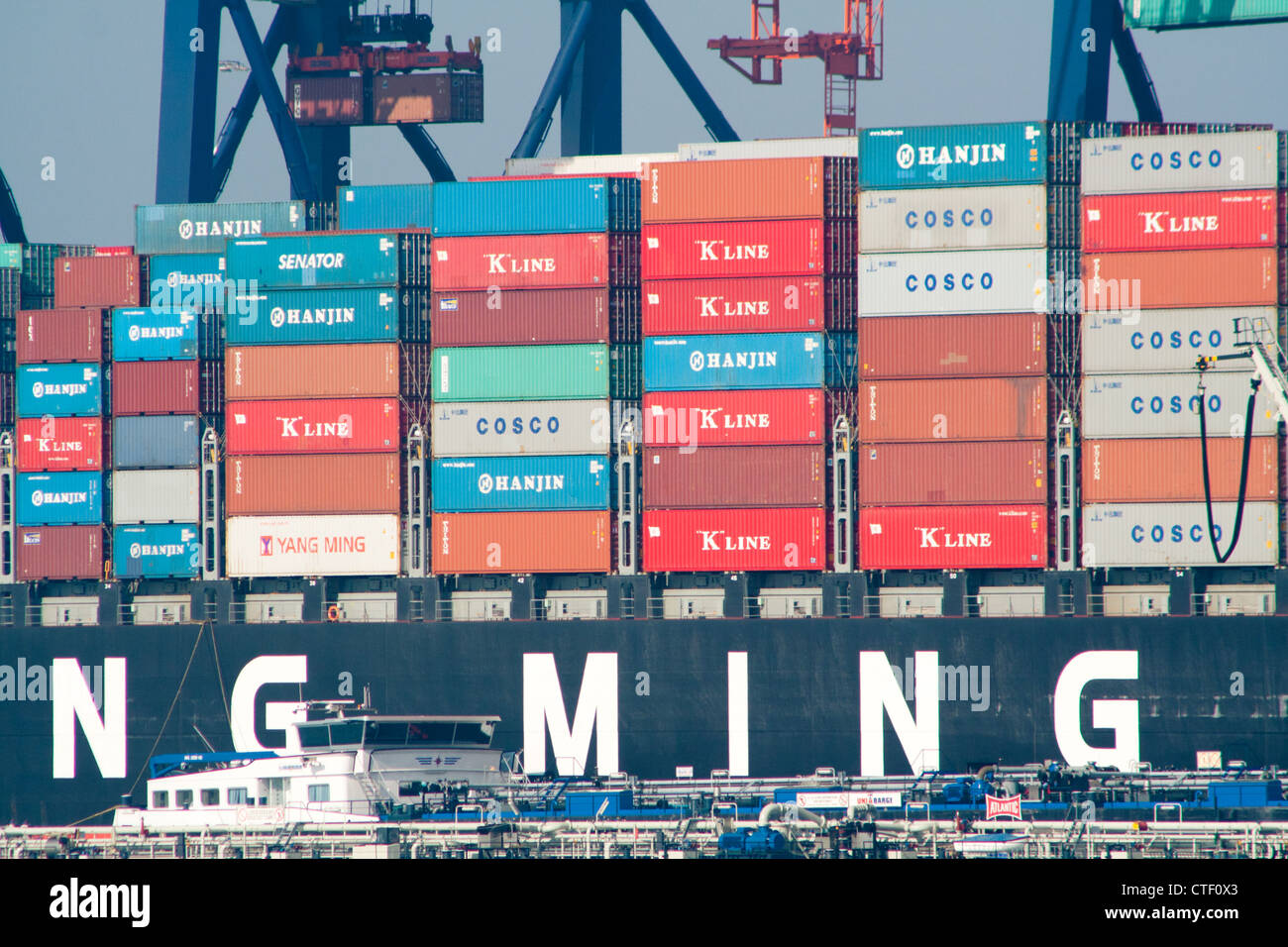 Loaded container ship Stock Photo - Alamy