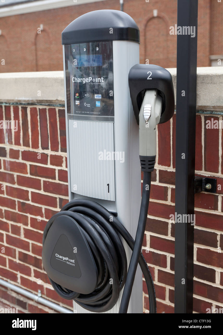 Ev car park hi-res stock photography and images - Alamy