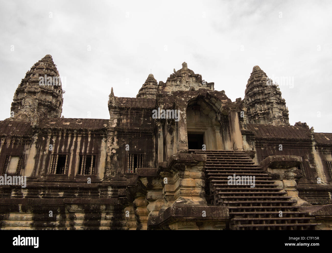 Inside angkor wat temple hi-res stock photography and images - Alamy
