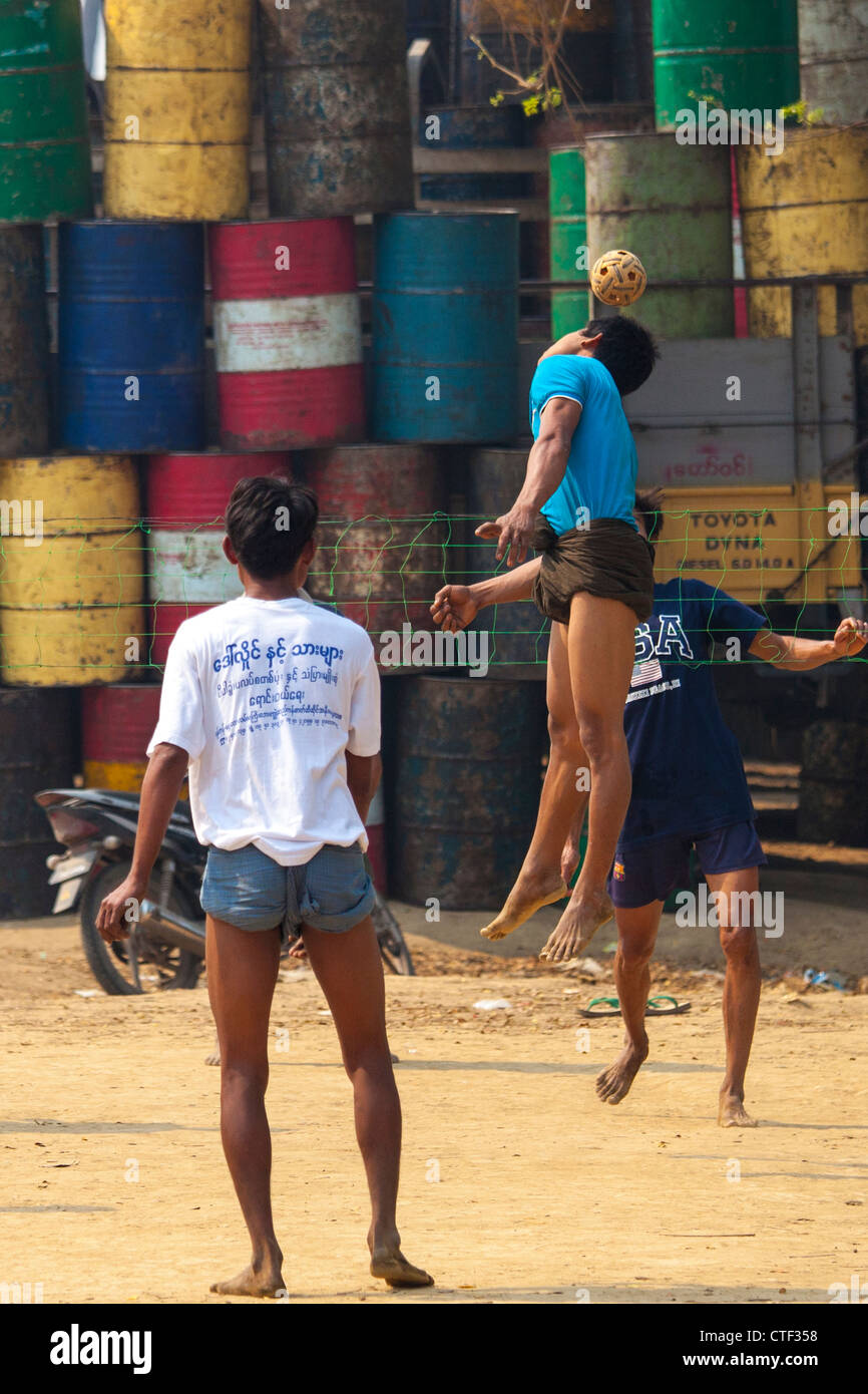 Kataw near Mandalay, Myanmar Stock Photo - Alamy