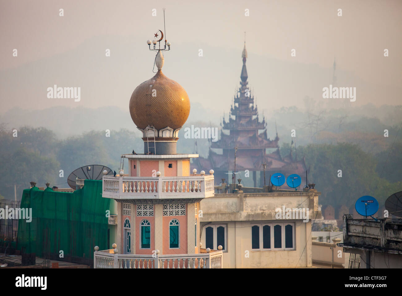 Mosque in Mandalay, Myanmar Stock Photo - Alamy