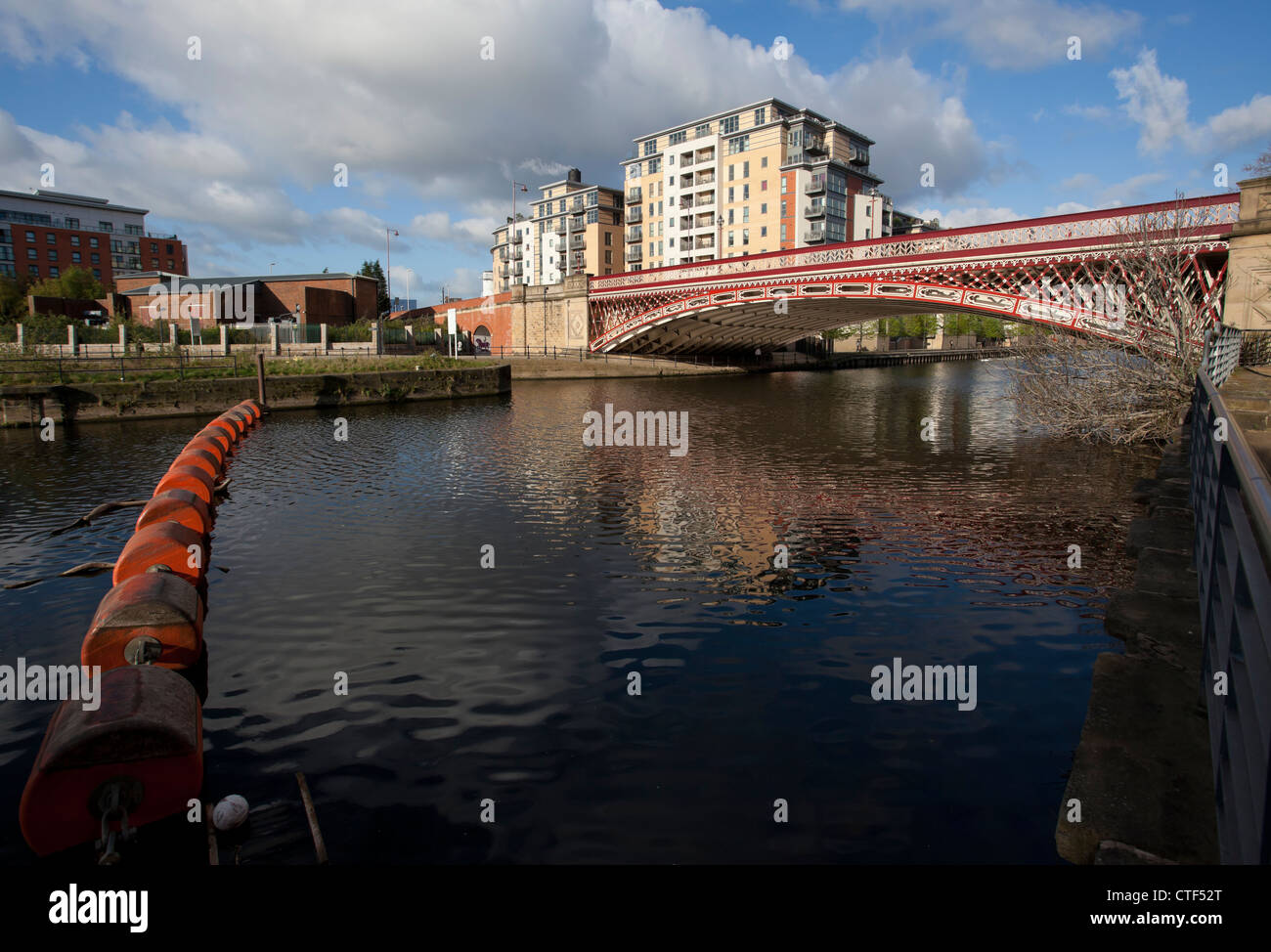 Crown Point Bridge Leeds, built 1842; widened 1994 Stock Photo - Alamy