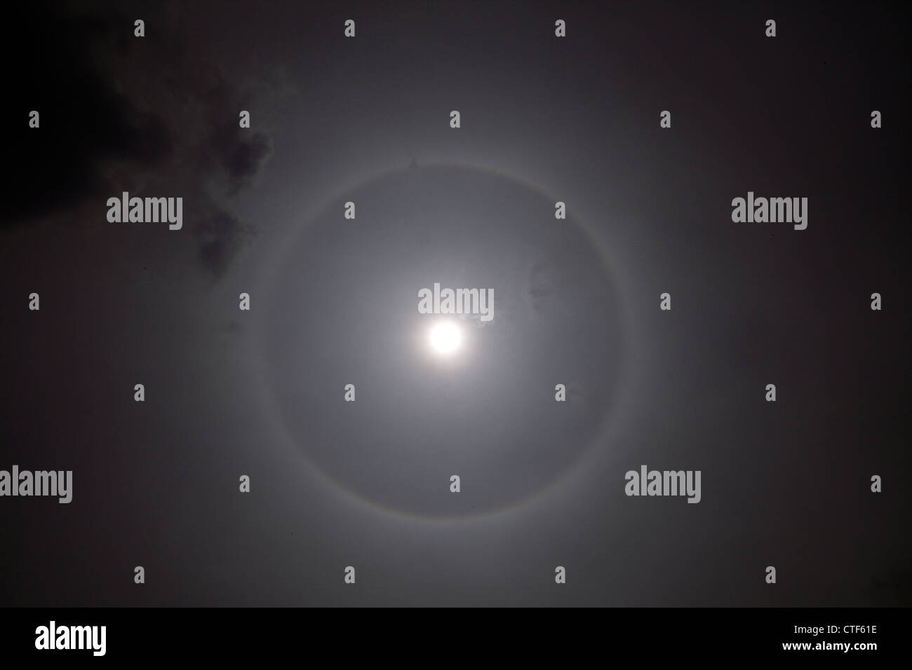 Smog ring around the sun, Shanghai Stock Photo - Alamy