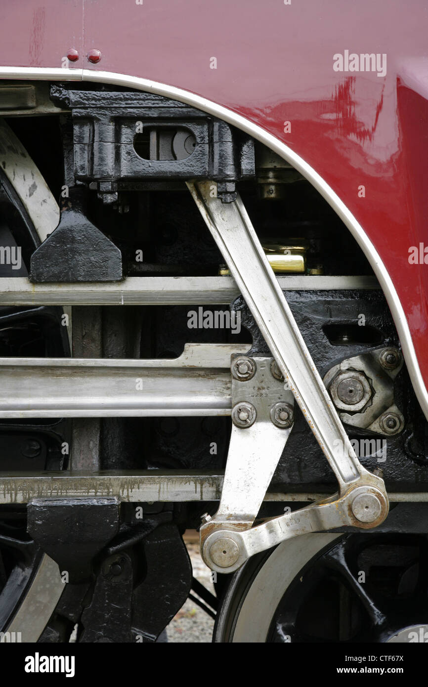 Connecting rods and valvegear of preserved LMS steam locomotive 6229 ...