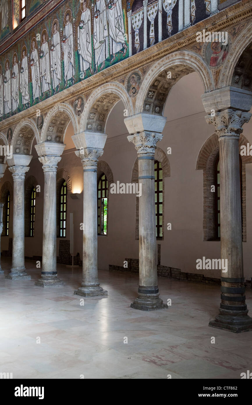 Sant’apollinare nuovo, ravenna hi-res stock photography and images - Alamy