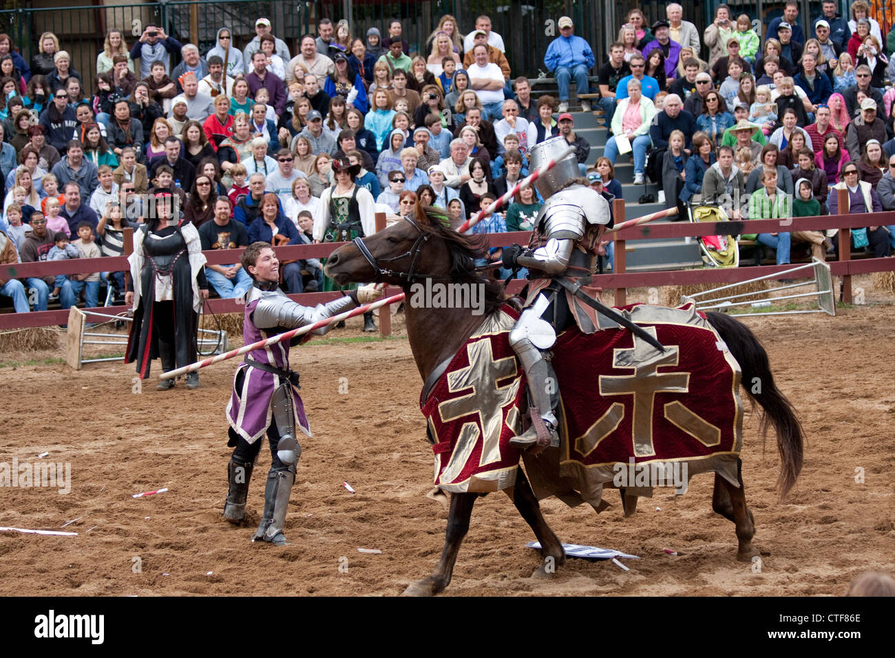 Jousting At A Renaissance Festival Stock Photo - Alamy
