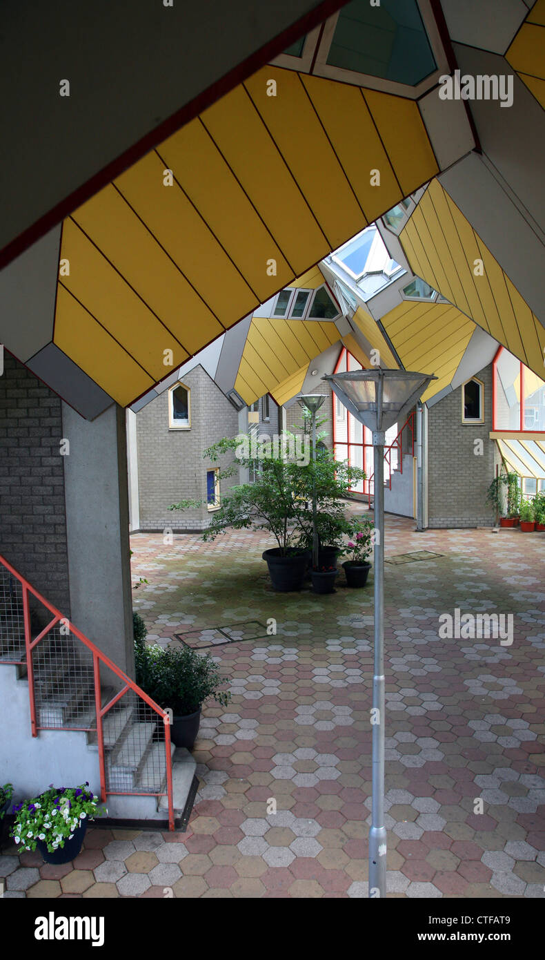 Kubuswoning Cube Houses, Blaak, Rotterdam, Netherlands architect Piet ...
