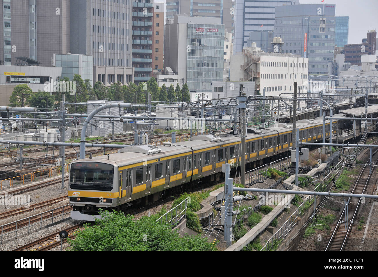 Tokyo station train aerial hi-res stock photography and images - Alamy