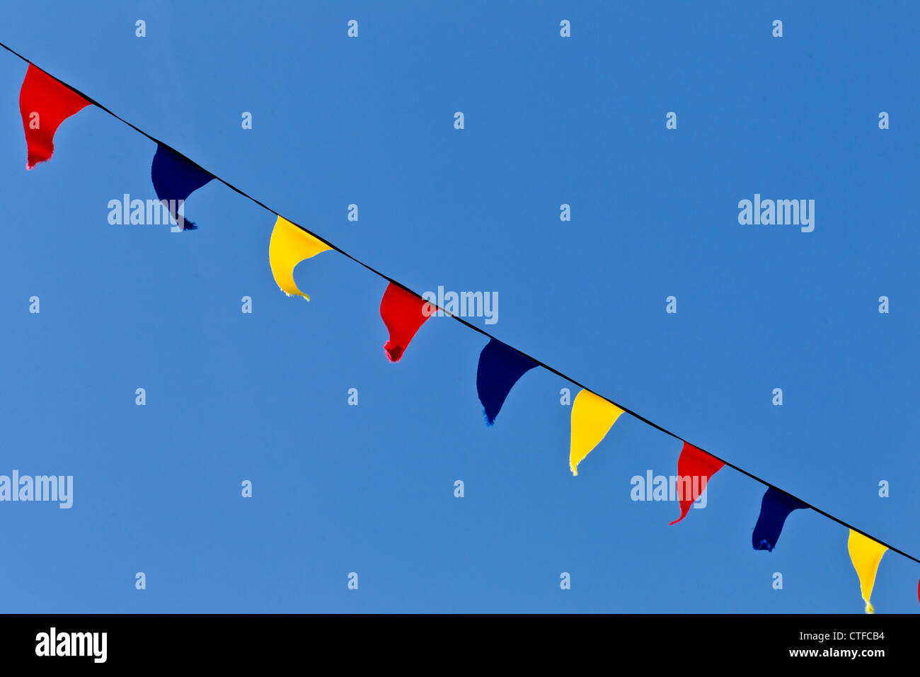 Coloured bunting hi-res stock photography and images - Alamy