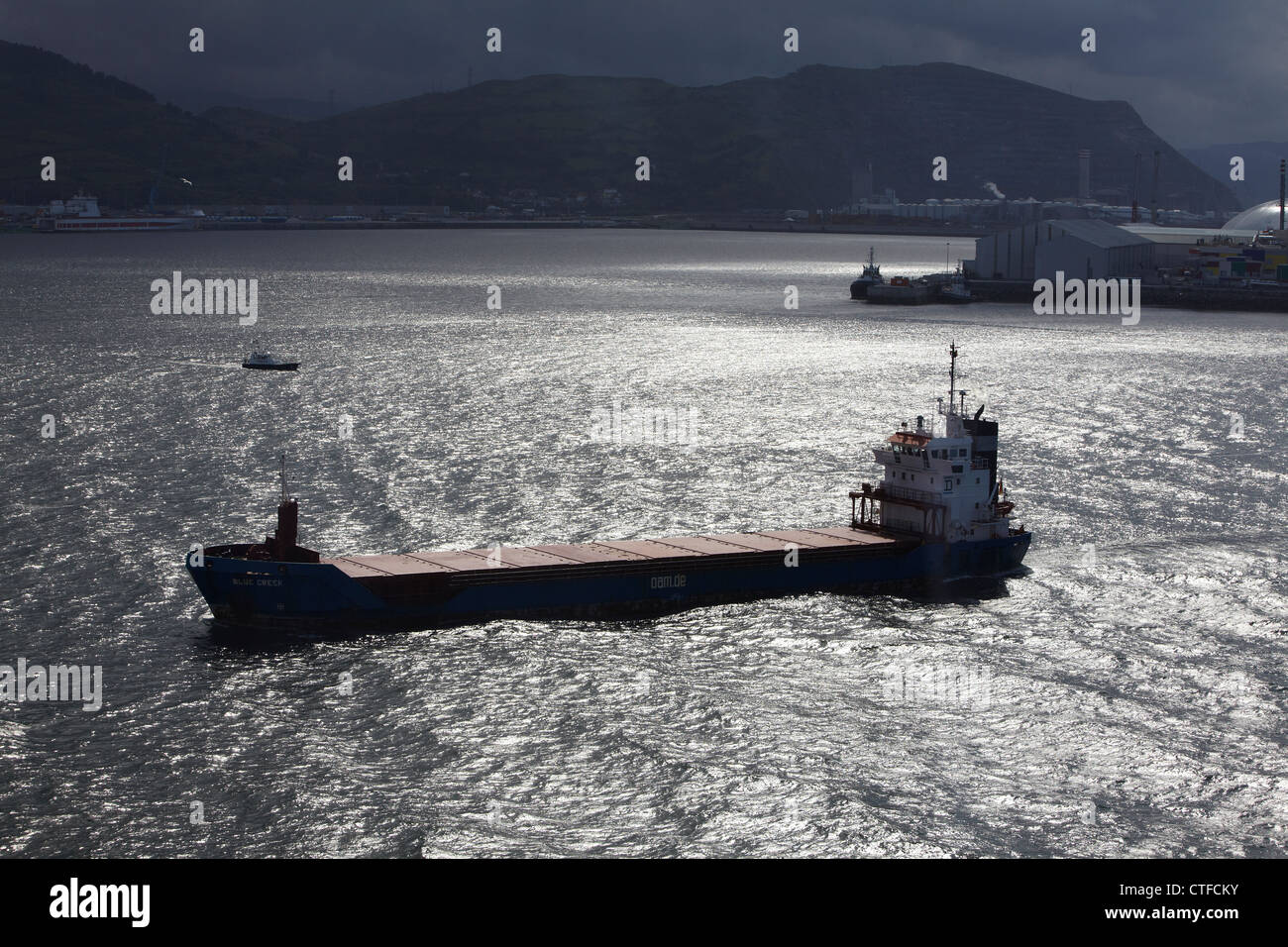 Container cargo ships hi-res stock photography and images - Alamy