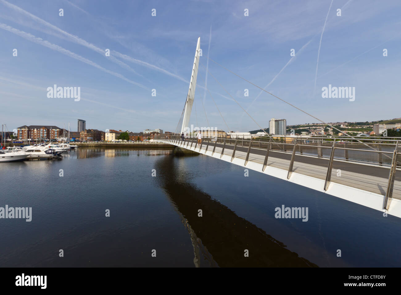 Sail Bridge Footbridge across Swansea Marina Stock Photo - Alamy
