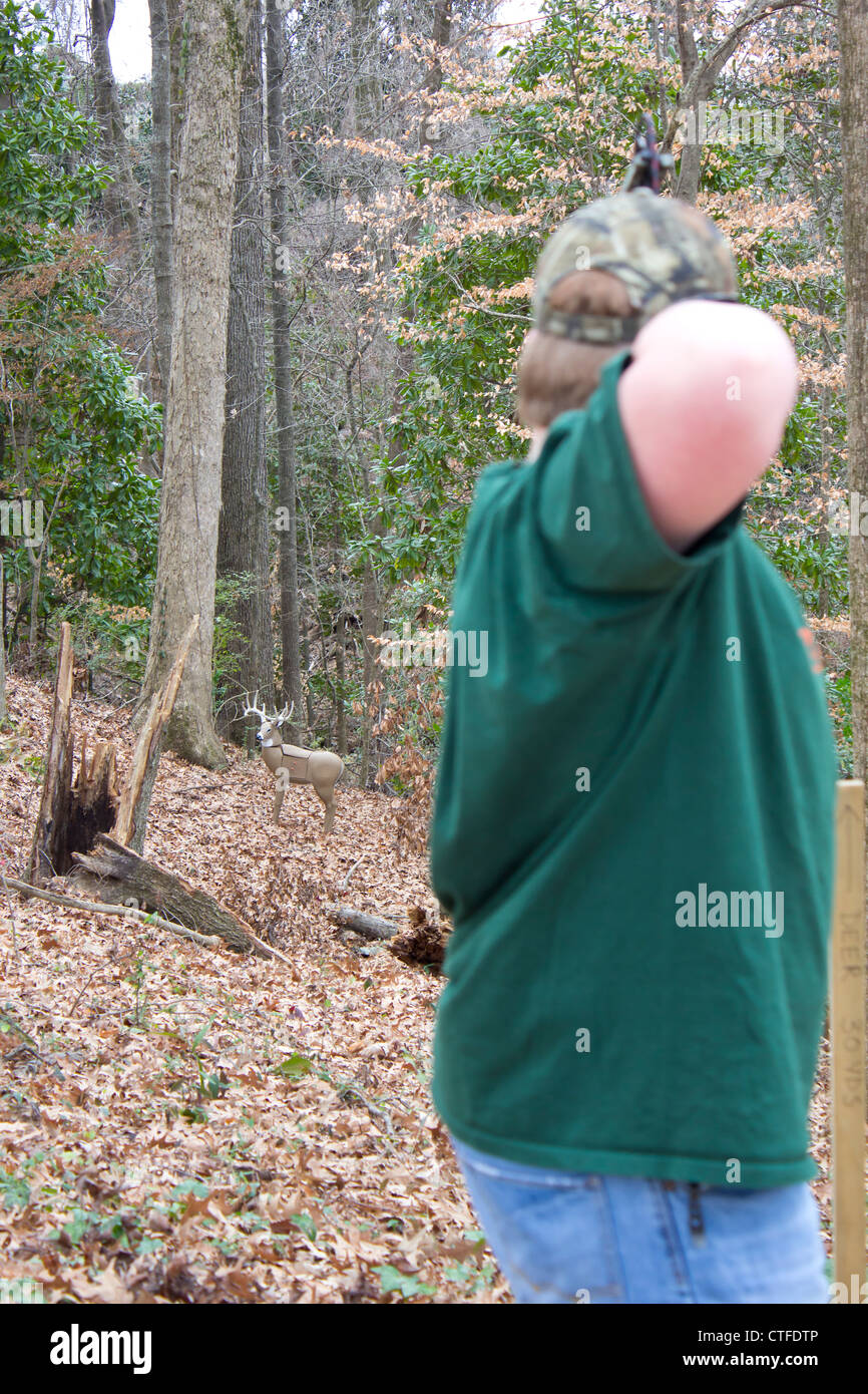 Hunter target practice hi-res stock photography and images - Alamy