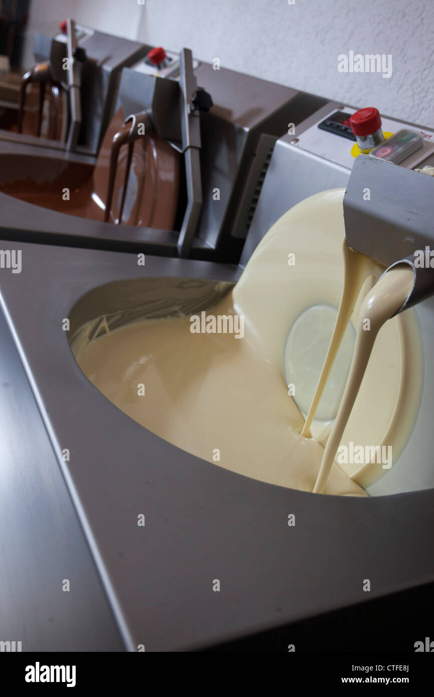 Chocolate factory mixing hi-res stock photography and images - Alamy