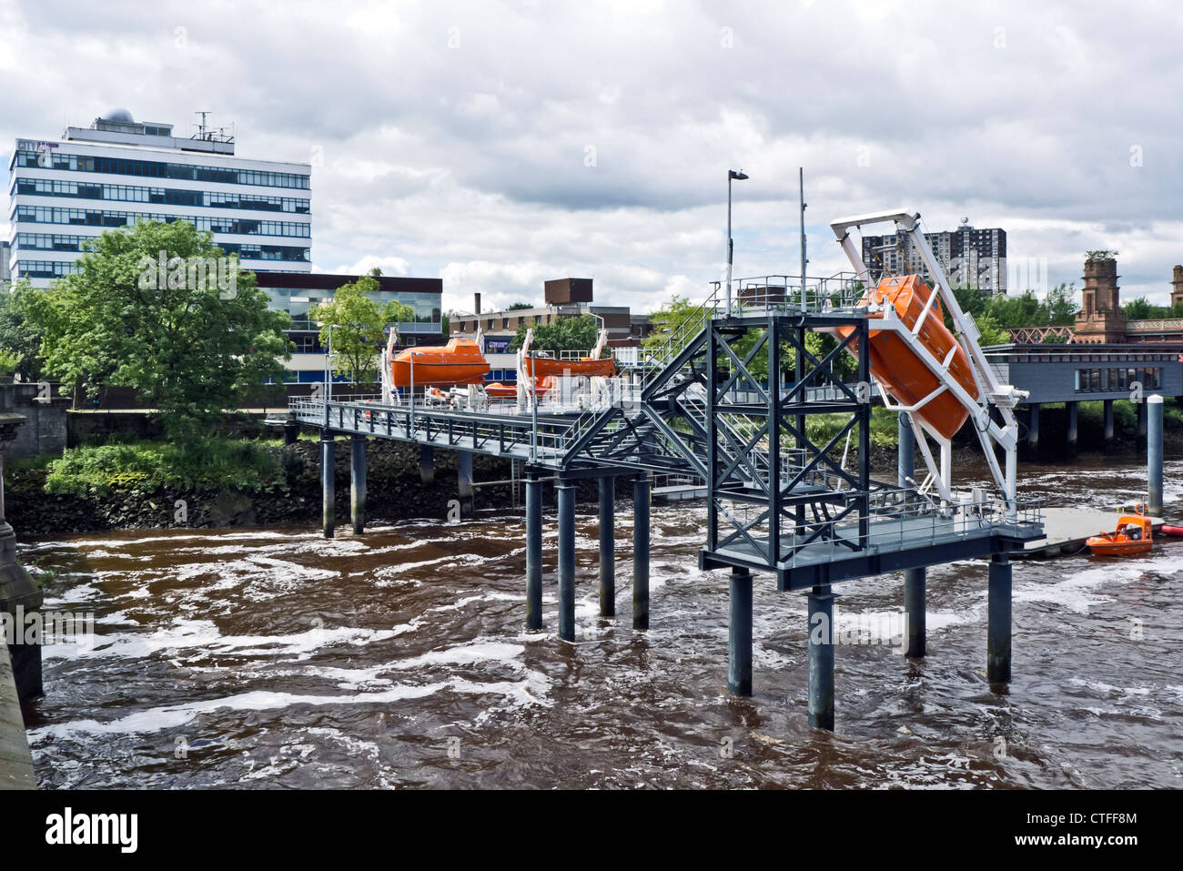 Glasgow college of nautical studies hi-res stock photography and images ...