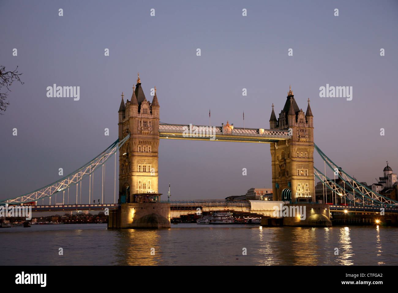 Tower Bridge at Night, London Night View Stock Photo - Alamy