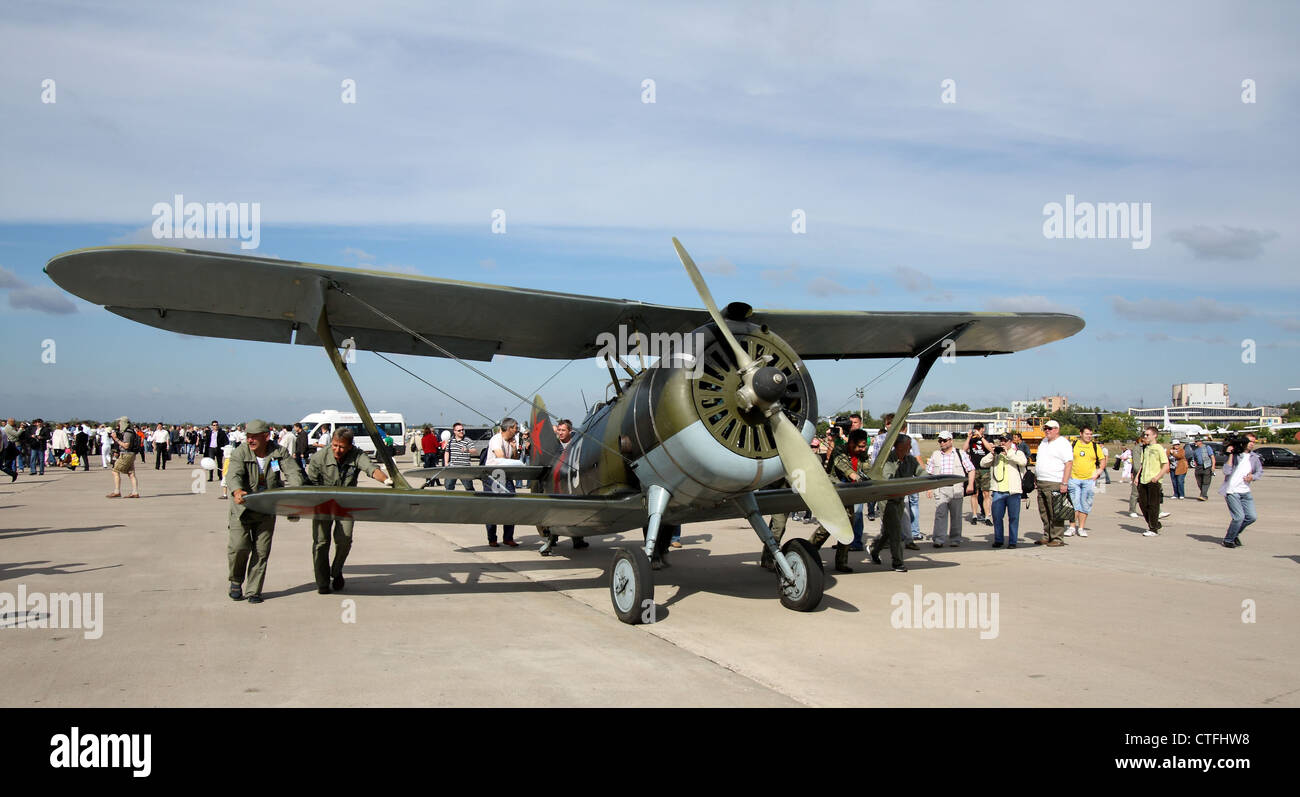 Fighter Polikarpov I-15 bis (The international aerospace salon MAKS ...
