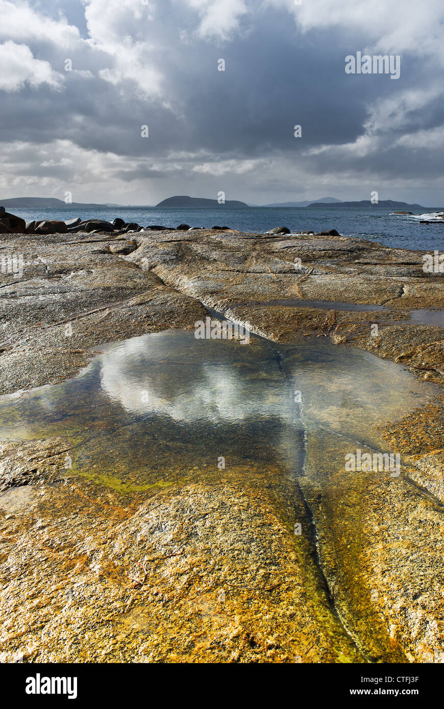 Coastal rock pool hi-res stock photography and images - Alamy