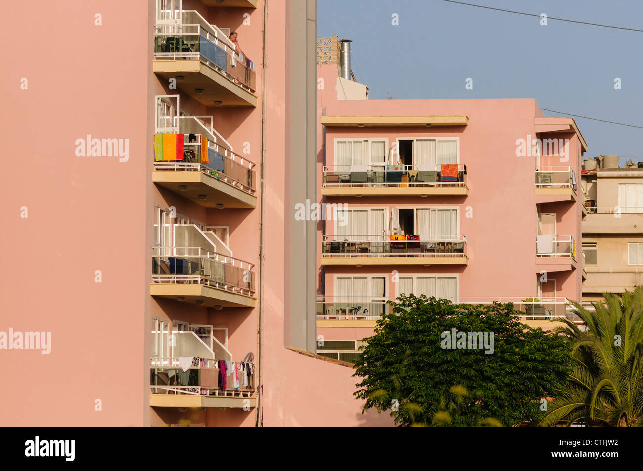 Spanish holiday apartments Stock Photo - Alamy Spanish holiday apartments Stock Photo - Alamy