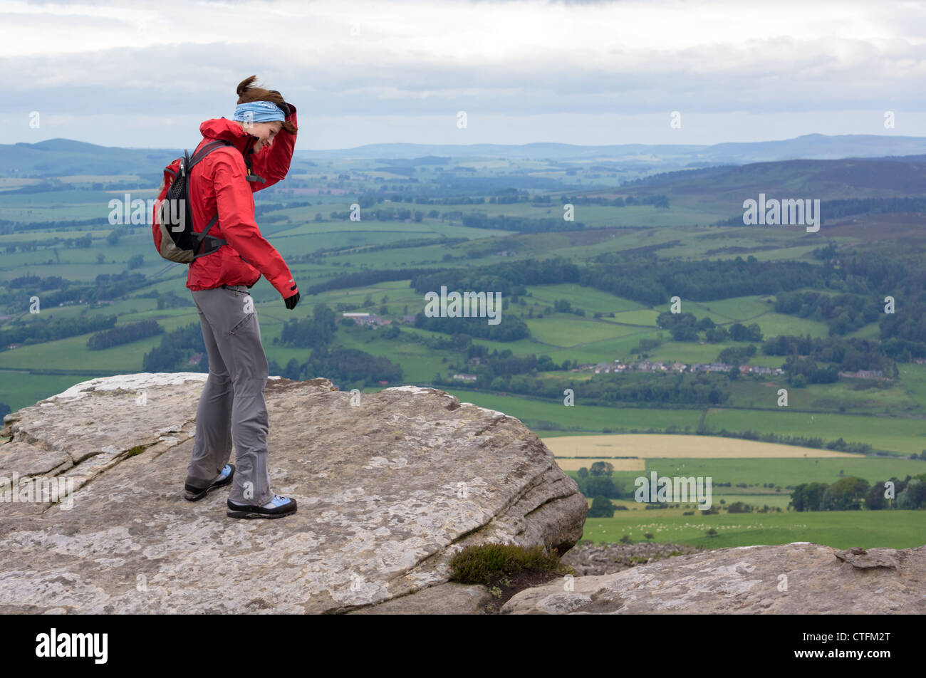 Fighting the wind hi-res stock photography and images - Alamy