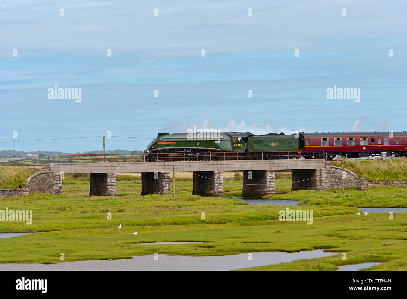 Rhosneigr railway hi-res stock photography and images - Alamy