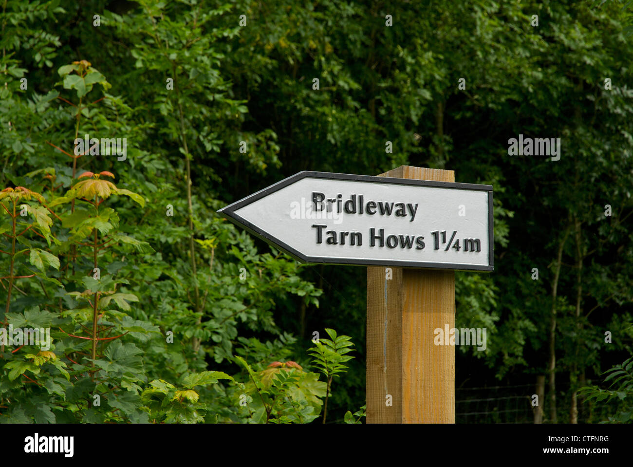 Coniston public bridleway sign hi-res stock photography and images - Alamy