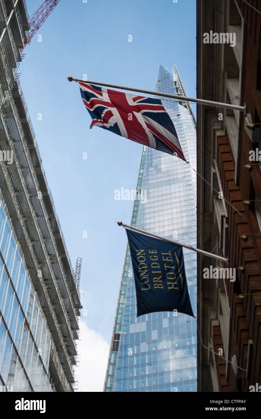 London bridge flag hi-res stock photography and images - Alamy