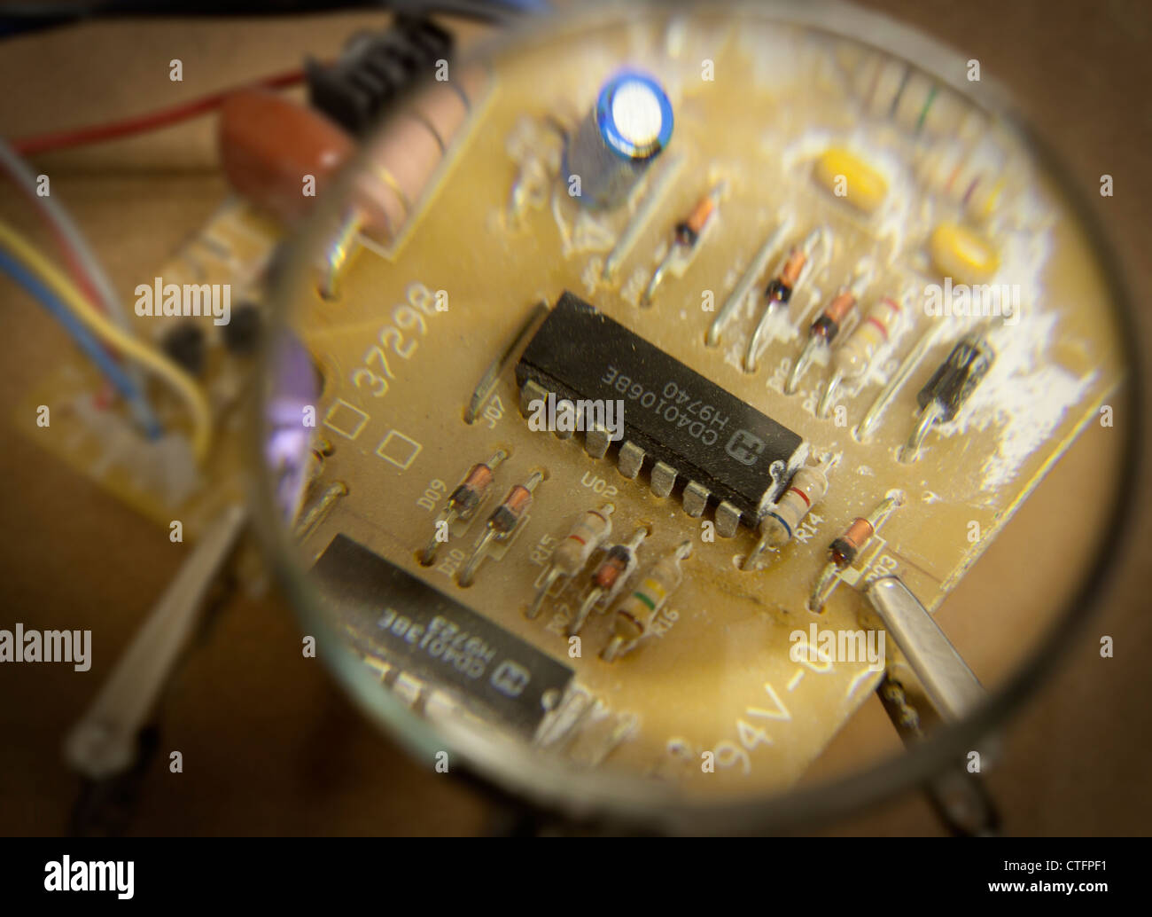 Glass capacitor hi-res stock photography and images - Alamy