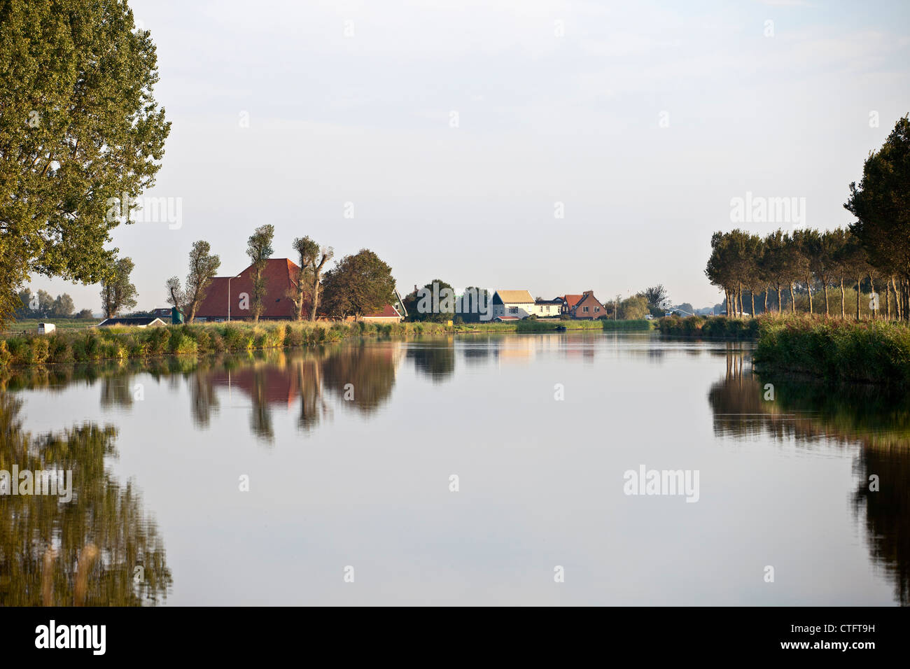 The Netherlands, Zuid Beemster, Beemster Polder, Farm behind dike of ...