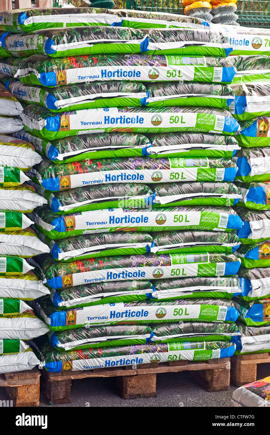 Plastic bags of peat hi-res stock photography and images - Alamy