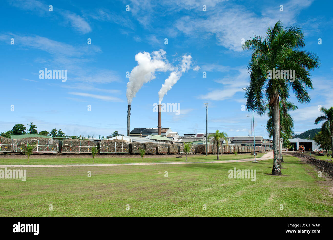 Sugar cane crushing mill hi-res stock photography and images - Alamy