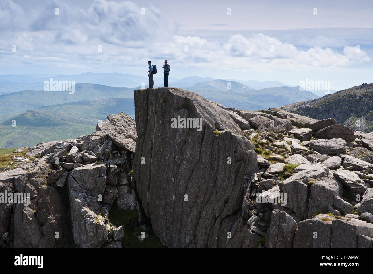 Climbers on the Summit, Tryfan, Snowdonia Stock Photo - Alamy