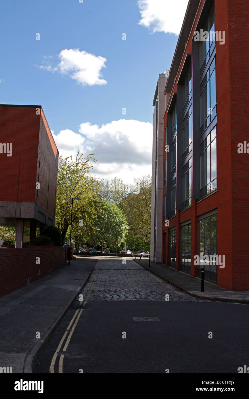 Red brick blue glass office hi-res stock photography and images - Alamy