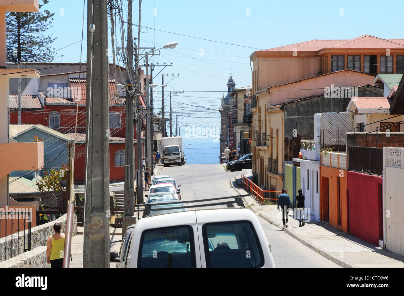 Street scene in valparaiso chile High Resolution Stock Photography and ...