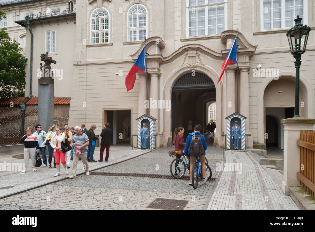 Prague castle patrol hi-res stock photography and images - Alamy