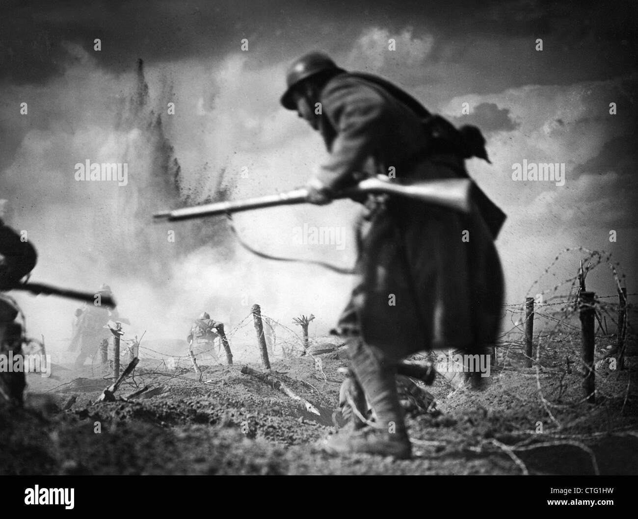 Soldiers of the French infantry charge at Mount Hartmannswillerkopf in ...