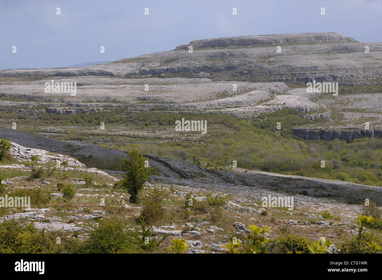 Karst landscape the burren hi-res stock photography and images - Alamy
