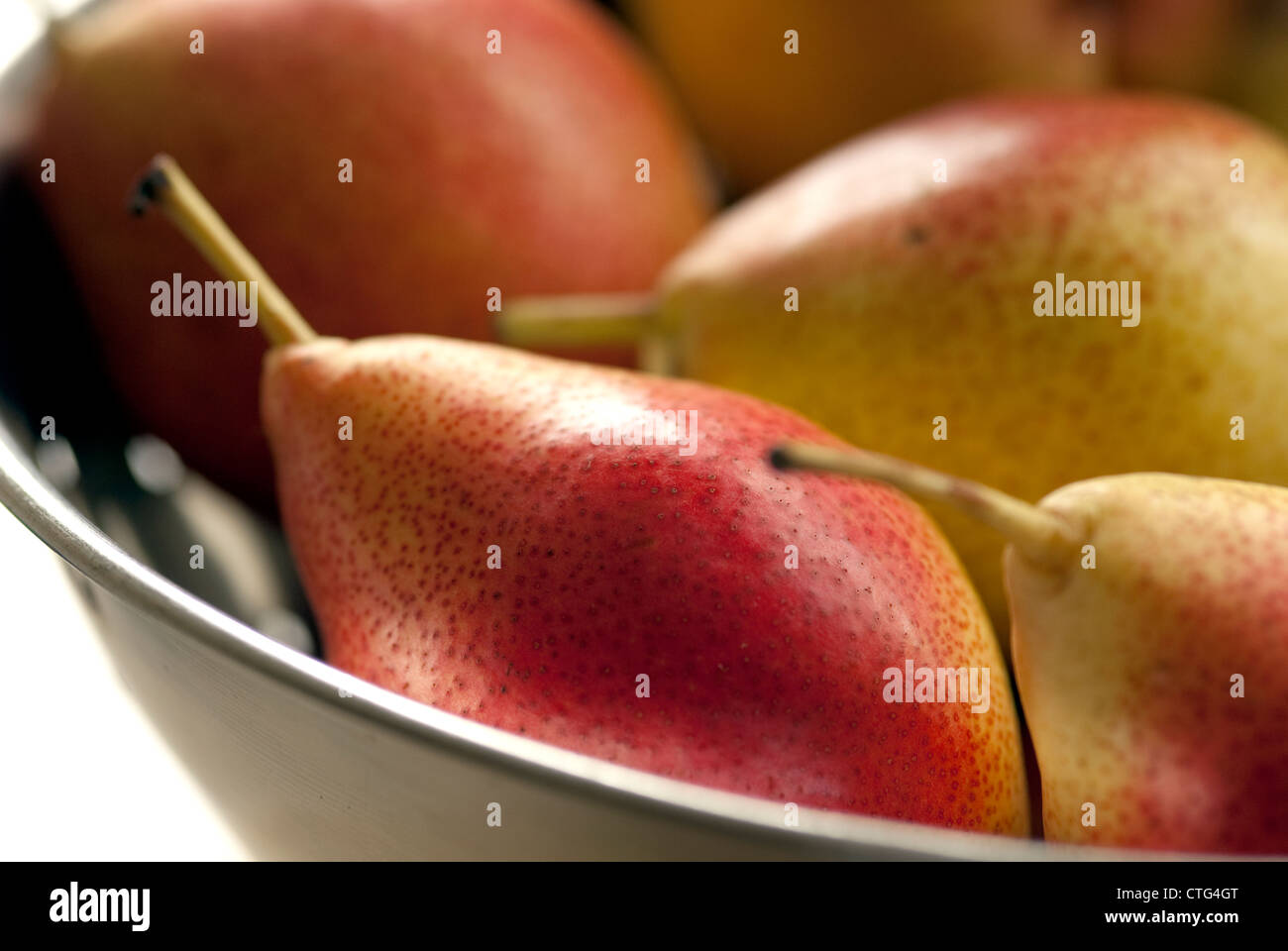 Petite pear hi-res stock photography and images - Alamy