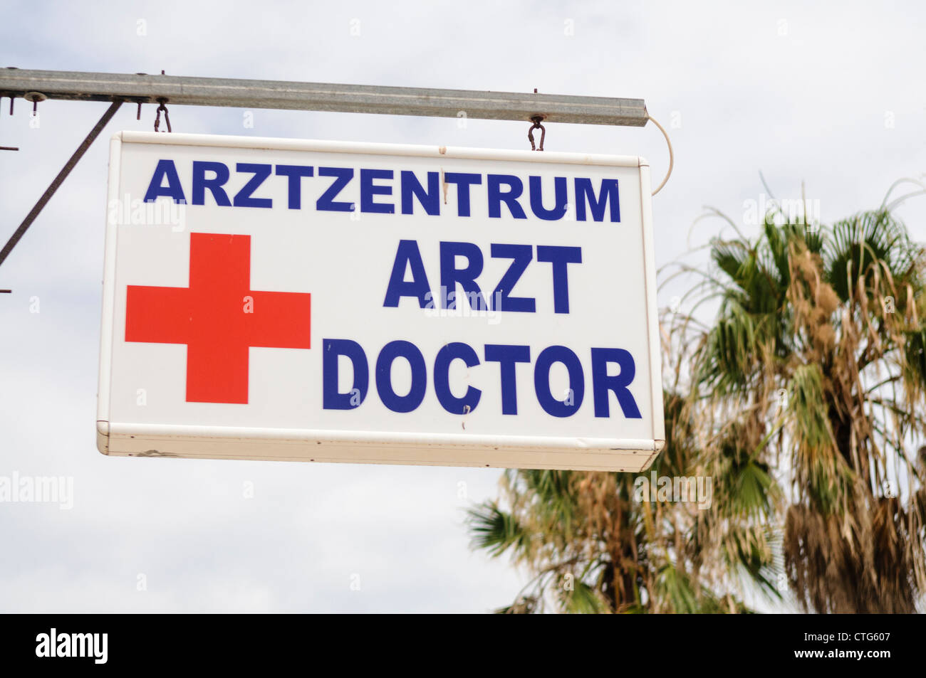 Spanish seaside resort hi-res stock photography and images - Alamy