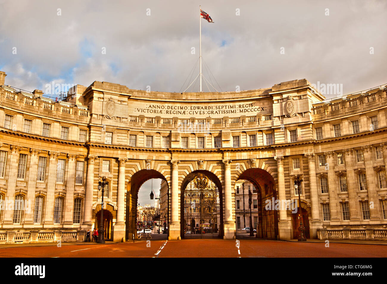 Admiralty Arch, London Stock Photo - Alamy