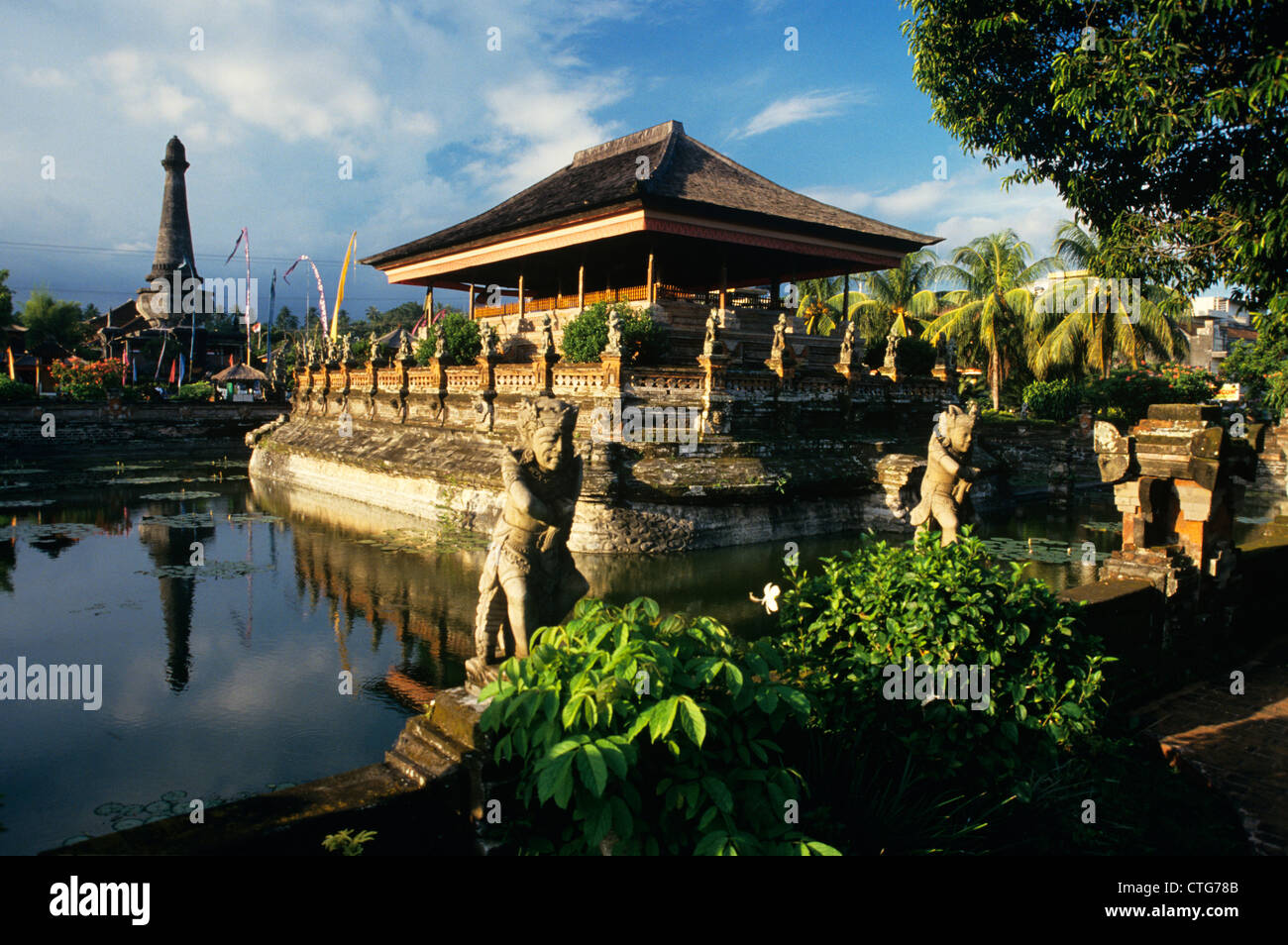 BALI INDONESIA KLUNGKUNG PALACE OF JUSTICE Stock Photo - Alamy
