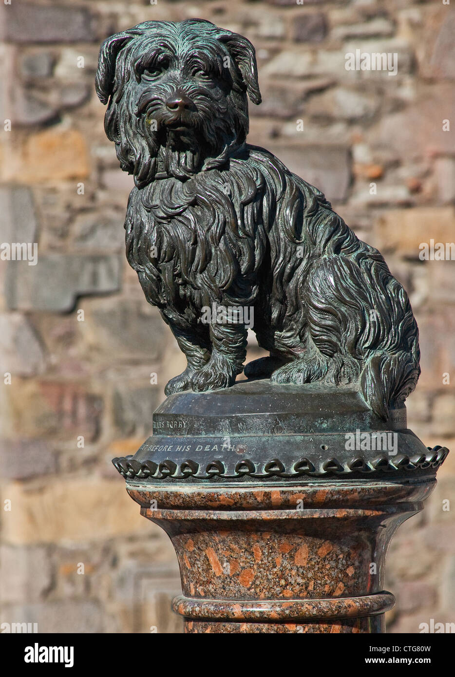 Greyfriars Bobby statue, Edinburgh, Scotland Stock Photo - Alamy