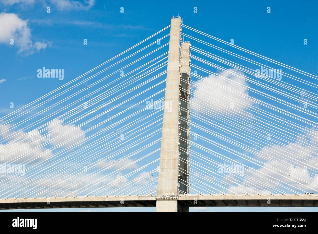 Bridge Cables Close Up Stock Photos & Bridge Cables Close Up Stock ...