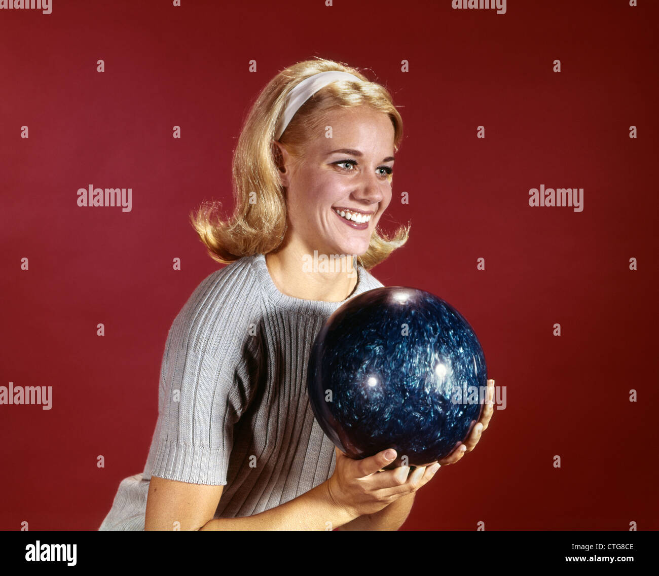 1960s young smiling blonde woman hi-res stock photography and images ...