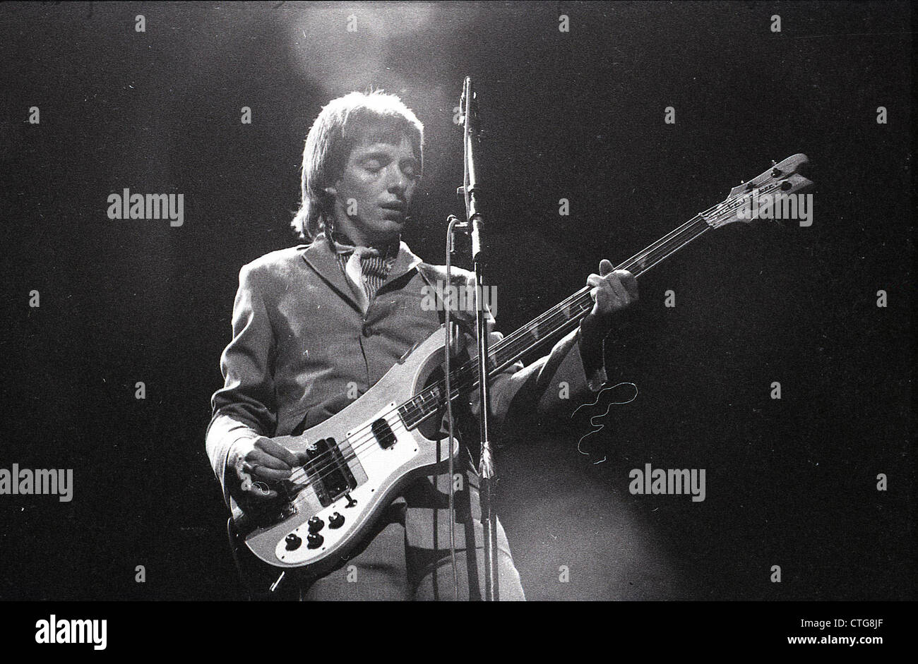 Bruce foxton hi-res stock photography and images - Alamy