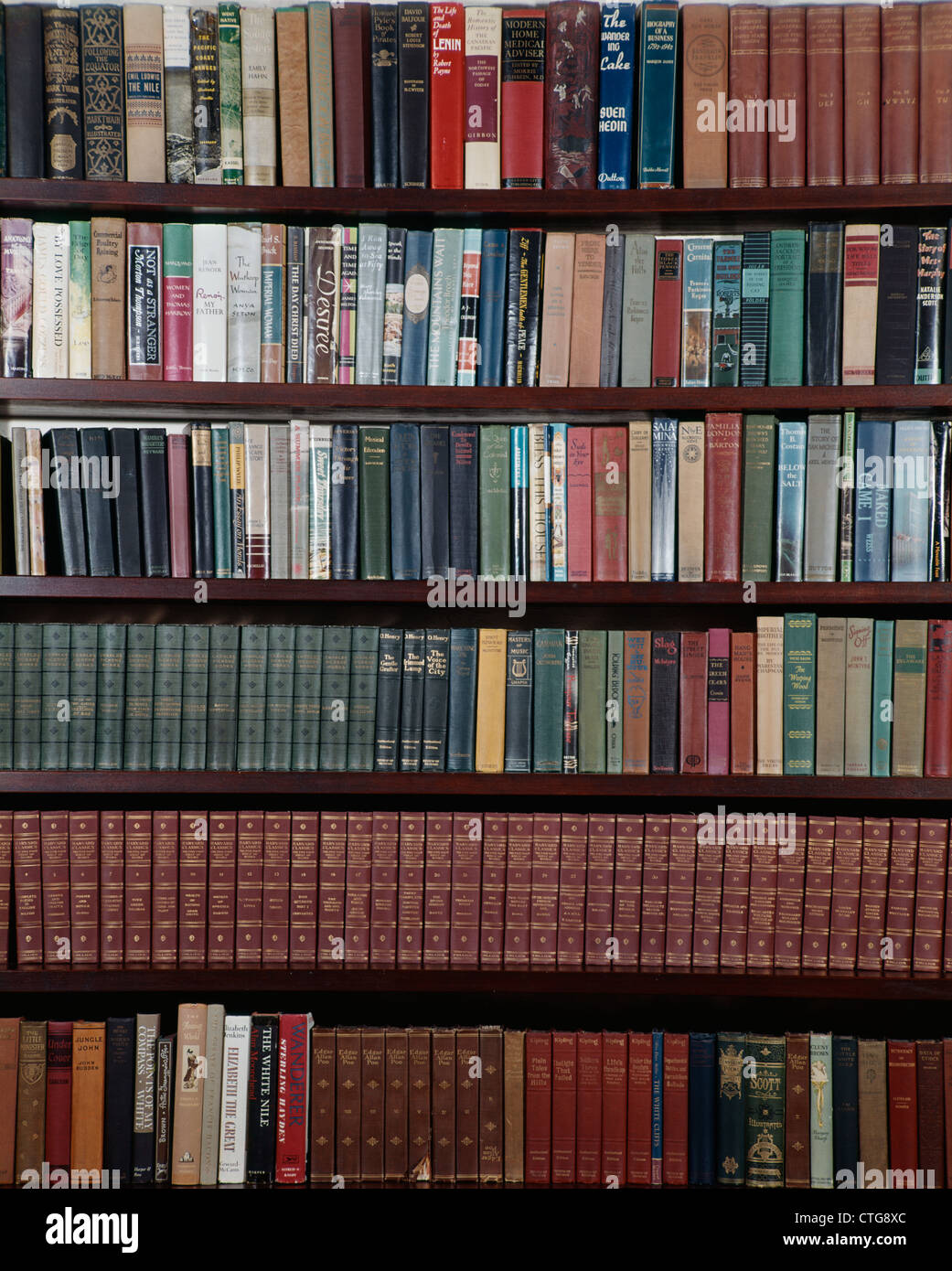 Book spines hi-res stock photography and images - Alamy
