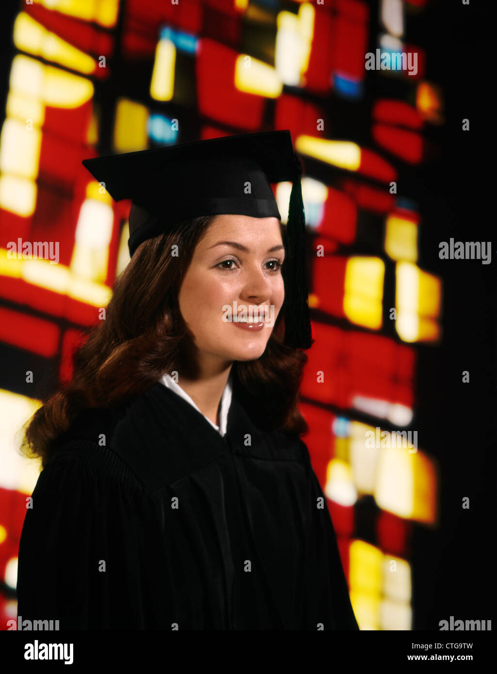 1970s SMILING BRUNETTE GRADUATE GIRL WOMAN WEARING ROBE MORTARBOARD ...