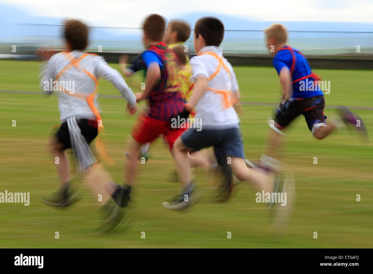 School sports day hi-res stock photography and images - Alamy