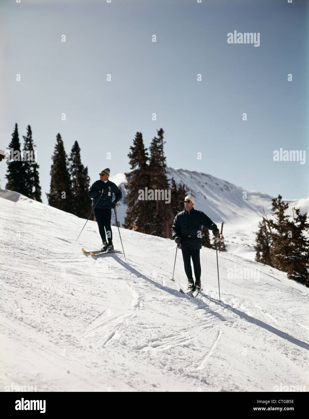 1960s ski mountain hi-res stock photography and images - Alamy