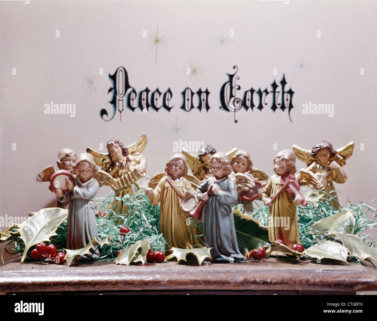 Peace on earth hi-res stock photography and images - Alamy